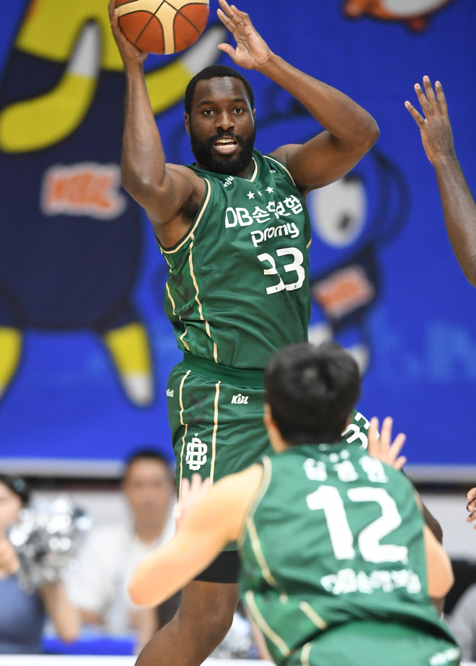 ‘부상병동’ 이렇게 강해도 돼? DB, KT 꺾고 KBL컵 첫 ‘우승’···오누아쿠 MVP - 세계일보