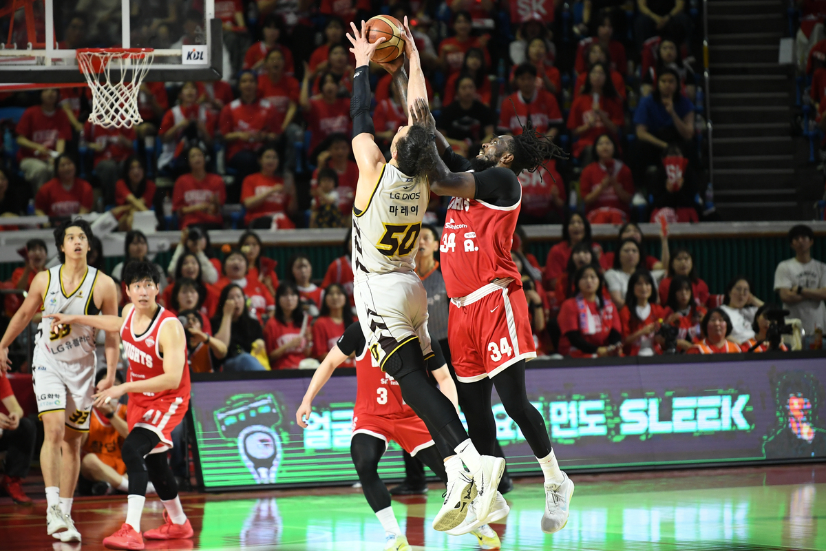 KBL, 외인&아시아쿼터 재계약 마감…워니·마레이 등 도장 - 세계일보